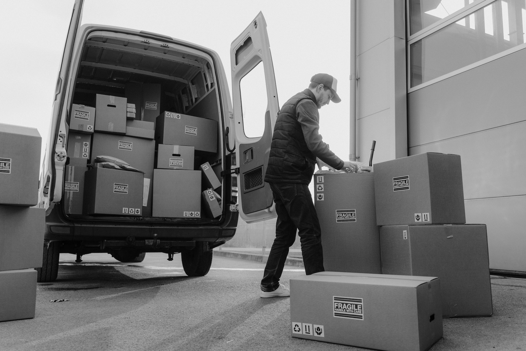 ECOMMERCE TRACKING FOR A LARGE NATIONAL POST & PARCEL PROVIDER – SHIPIT.TO